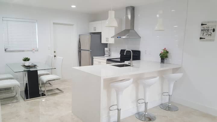 ➦Rocking 2br| Near Hard Rock Casino | Hollywood - Hollywood, FL
