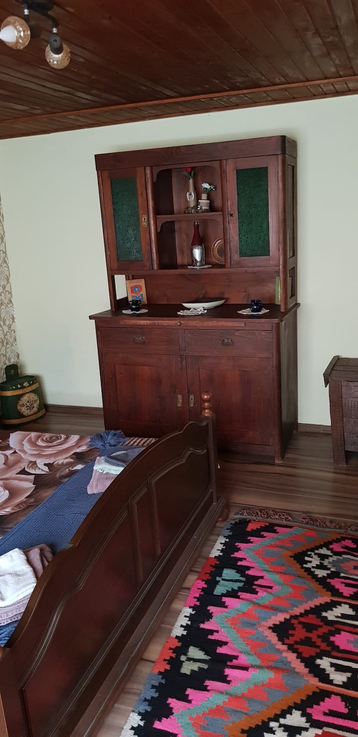 Lovely Private Room In Viscri,  Ramona 143 Room #1 - Homorod