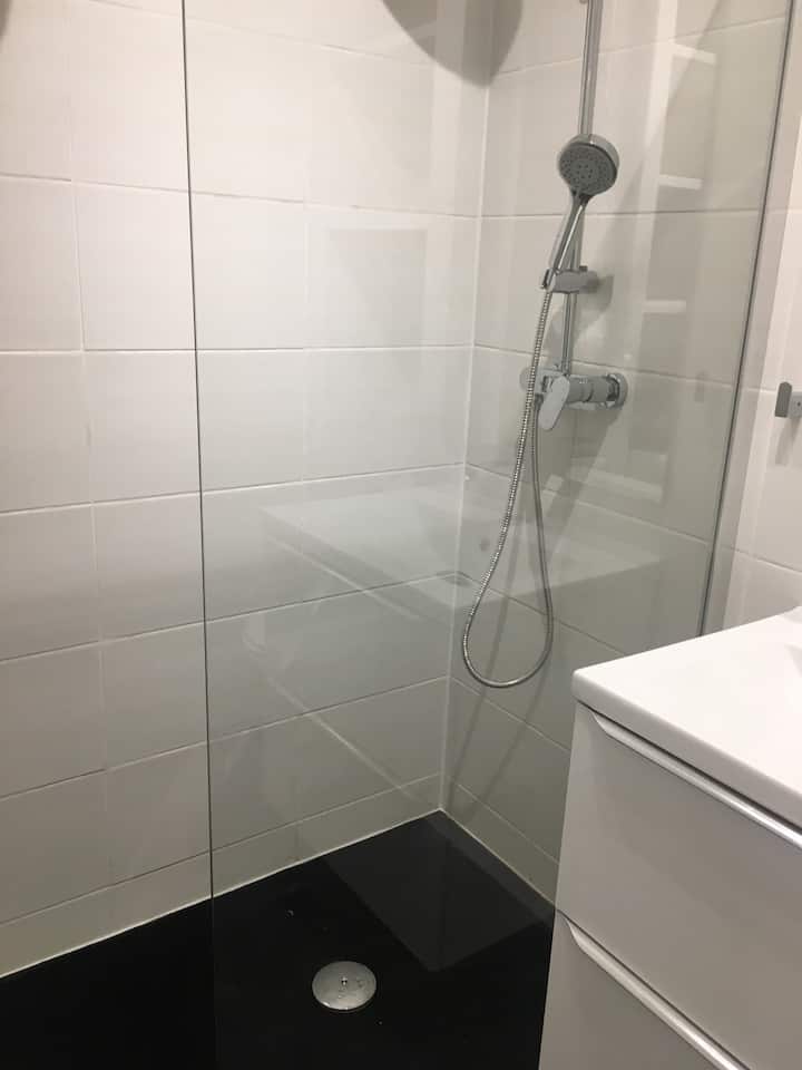 Studio Meublé Proche Plages Et Vieille Ville - Antibes