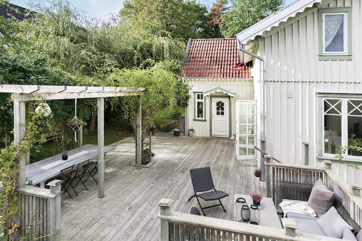 Rosenkull På Näset, Göteborg - Gothenburg