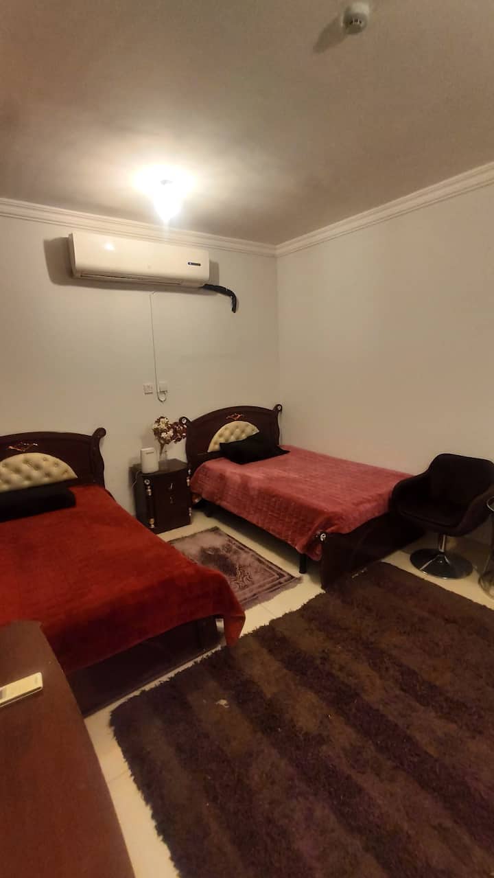 Lovely 1 Br Near Metro (For Families) - Doha