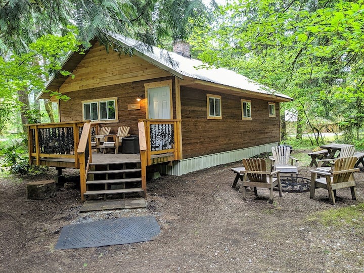 Alder Cabin At Mounthaven Resort - State of Washington