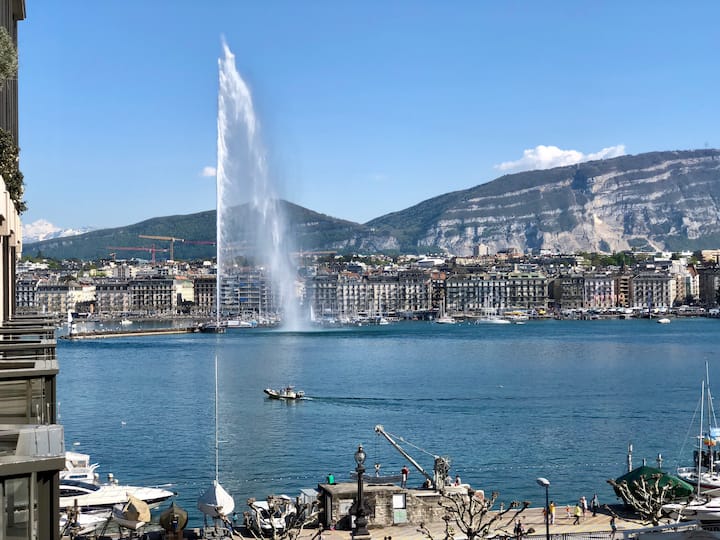 Prestige & Unique, Lakefront, Spectacular View ! - Saint-Julien-en-Genevois