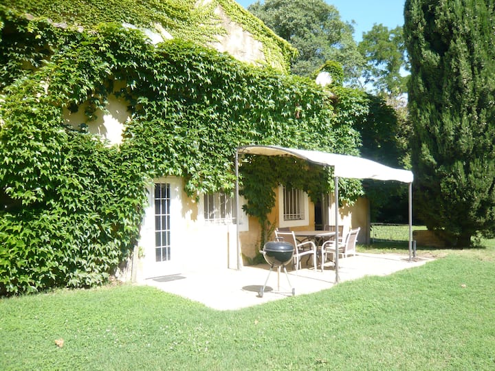 Le Pigeonnier - 4 Pers, Terrasse ,Piscine Partagée - Saint-Gilles