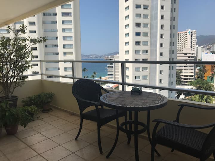 Depa Amplio En La Bahía De Acapulco - Acapulco