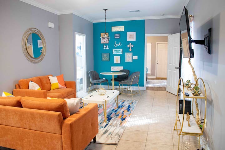 ~Modern Jewel *Close To Beach*~ - Gulfport, MS