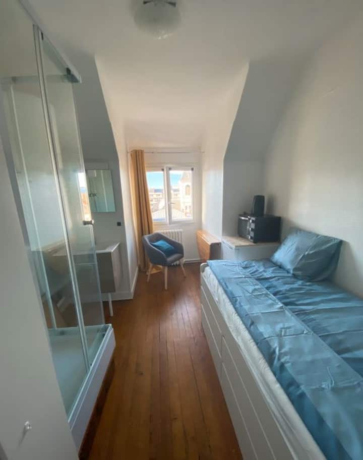 Petit Studio Meublé & Equipé Chambéry Centre - Challes-les-Eaux