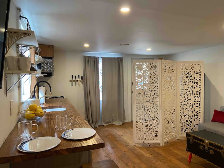 Happy Bohemian Homelette (Private & Separate) - Vallejo, CA
