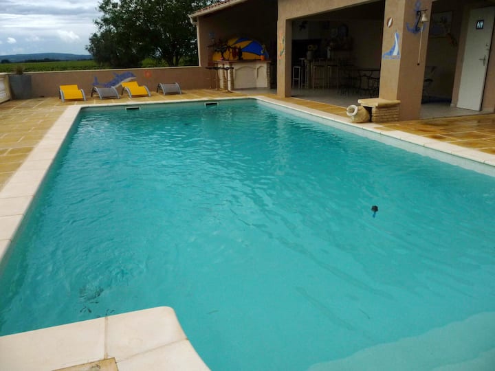 Joli Mas Traditionnel Provençal De Caractère - Vaison-la-Romaine