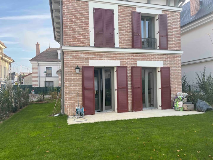Chambre Privée Dans Maison Neuve Et Saine - Malakoff