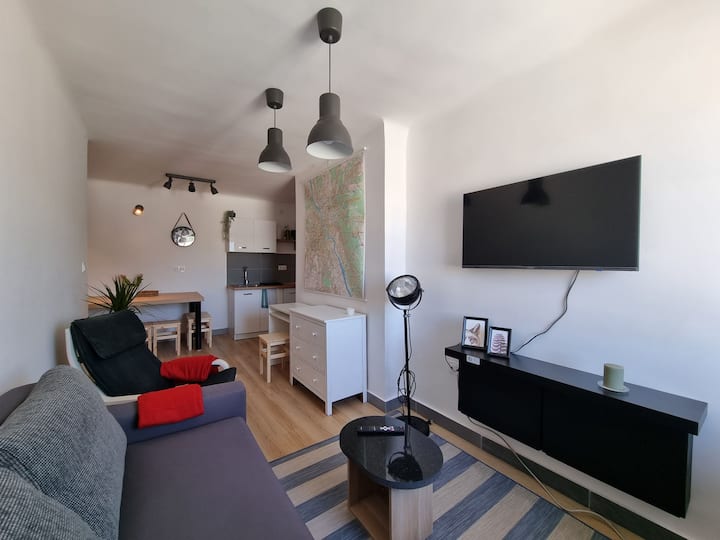 New World For 8 Person - Warsaw