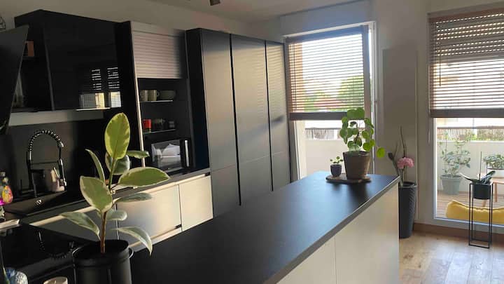 Appartement Cosy - 3 Pièces Avec Terrasse Au Calme - Talange