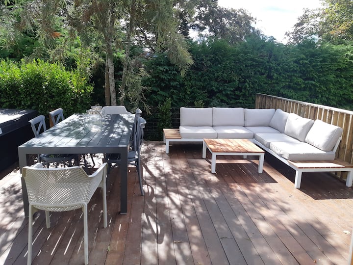 Kowhai House - Te Anau