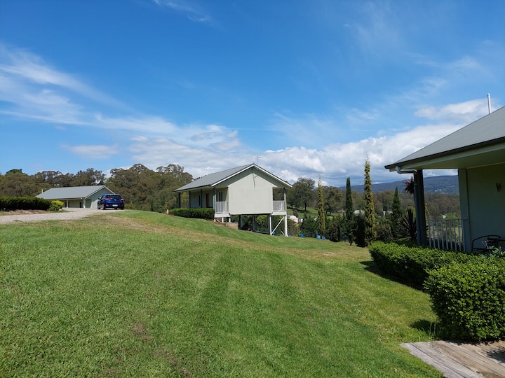 Highfields Country Cottage View - Kurrajong
