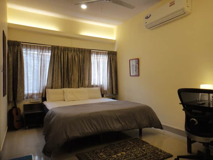 Jazz & Blues - Old Bangalore Room /W Hi-speed Wifi - Bengaluru