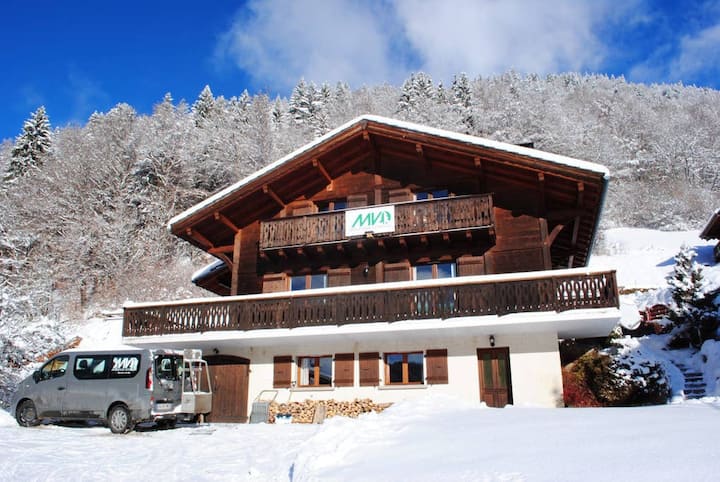 Chalet Ruan Montriond - Mountain Voyages - Morzine