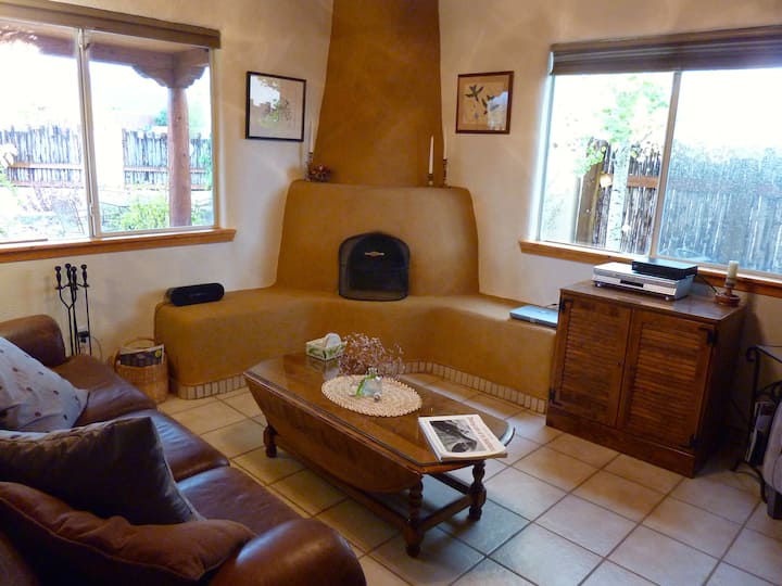 Casa Del Pajaro/the Bird House - Taos, NM