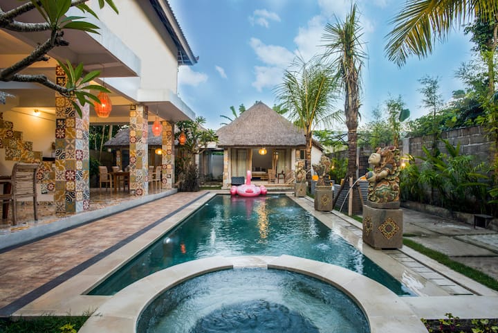 The Dream Villa: 6-bedrooms Villa With The Pool - Ubud