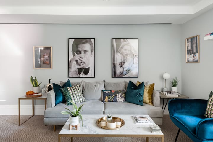 Cabbagetown Victorian Restored To Designer Dream Oasis - Toronto