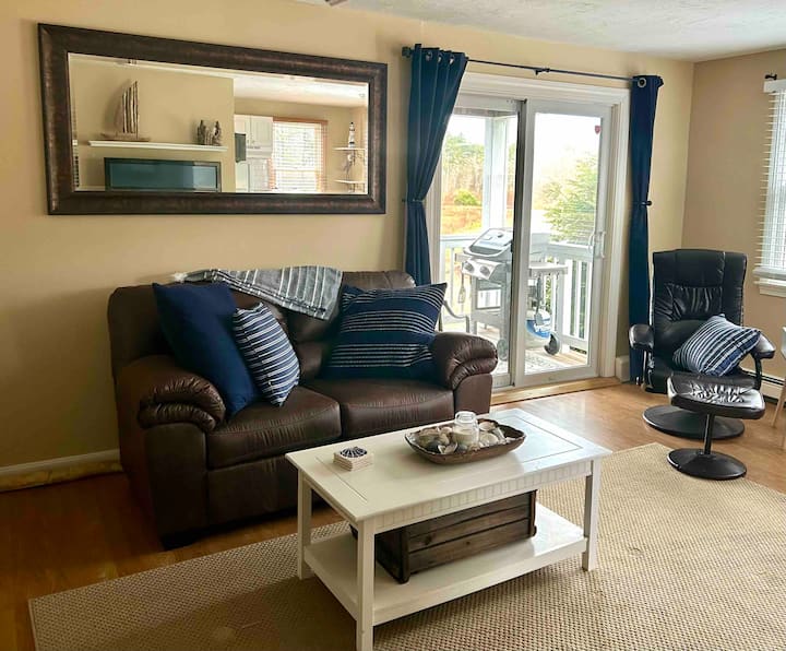 Cranberry Bog Get A Way. Peaceful And Beautiful - Harwich, MA