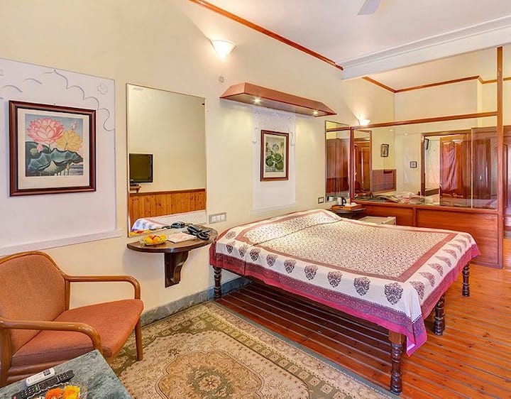 Royal Deluxe Room In The Heritage Palace For 2 Pax - マウント・アビュー