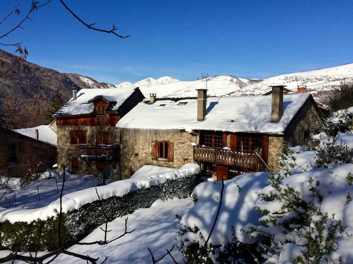 L’oustal D’isis - Ax-les-Thermes