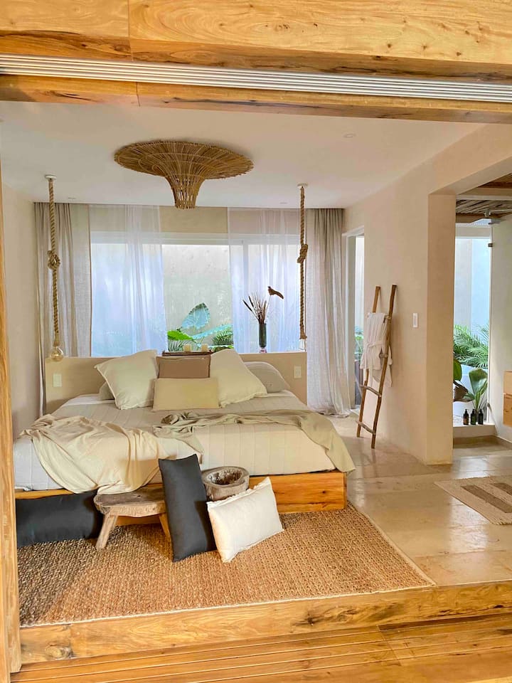Suite De Lujo | Jacuzzi Privado | Ubicacación Top - Quintana Roo