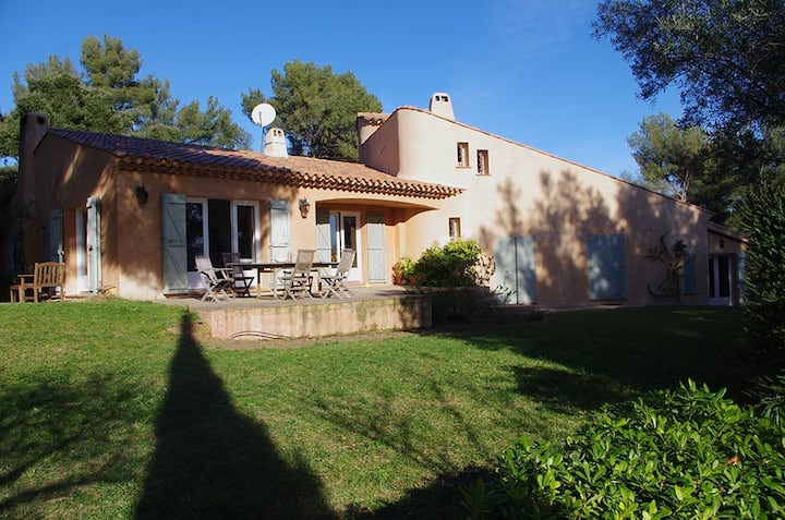 Villa 210 M2  La Londe Les Maures - Hyères