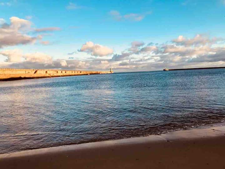 Tynemouth Beach - 2 Bed Cosy Loft Apartment - Tynemouth