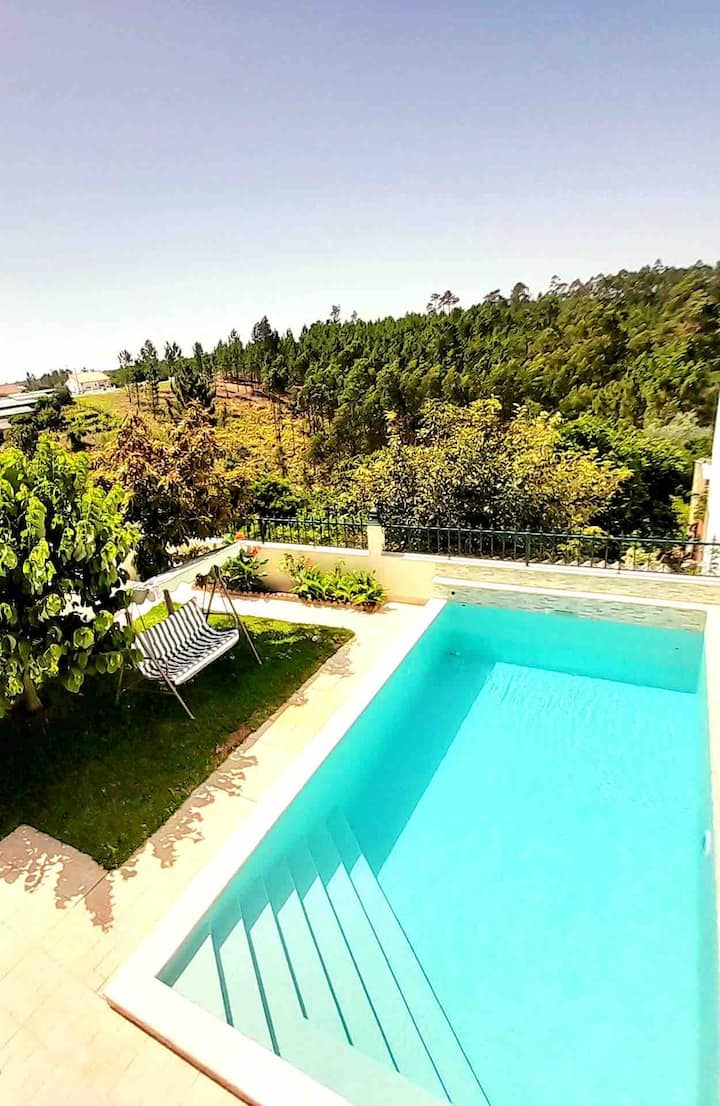 Paradise House - Apartment In Villa - Private Pool - Abrantes