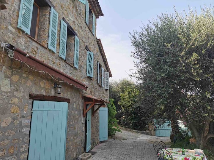 Mas Provençal. - Grasse