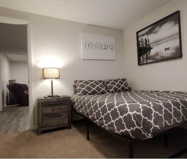 Cannibis Friendly Private Apartment With Hot Tub - Colorado Springs, CO
