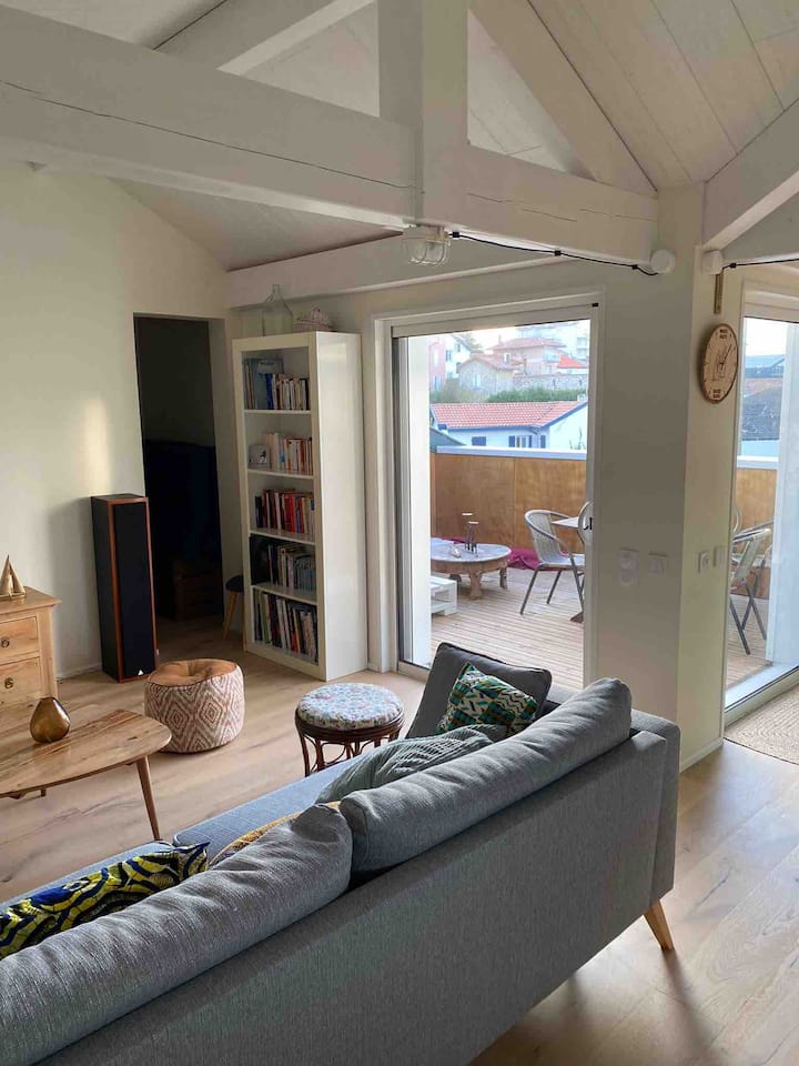 Chambre D'amour, Charmant T2 Neuf - Anglet