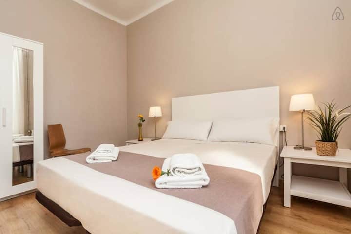 Appartement 3 Cham à 300 Mètres De Sagrada Familia - La Barceloneta