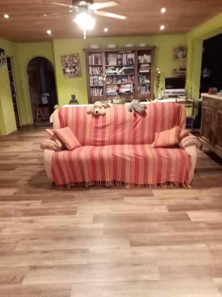 Chambre D'hôtes à Double Entrée + Piscine - Draguignan