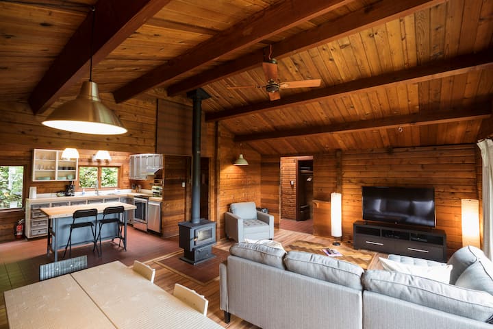 Hilltop Guesthouse - Tofino