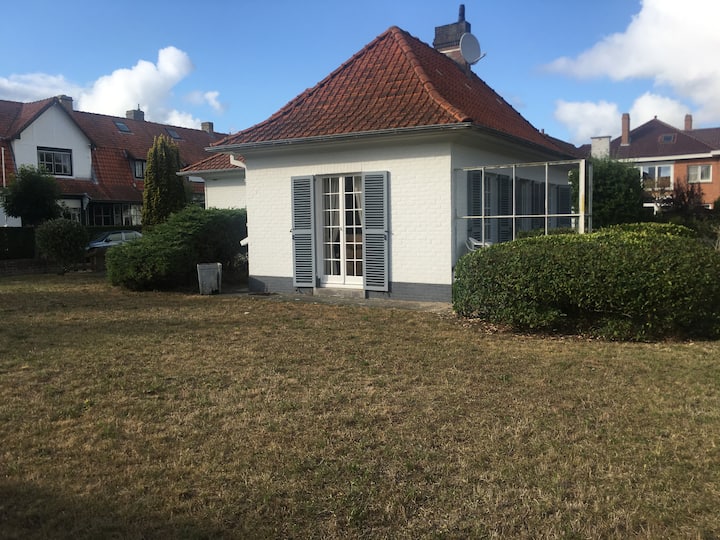 Maison Avec Parking à 100m Du Centre Ville! - De Panne