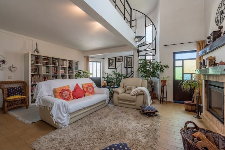 Casa Das Barras Azuis Junto Ao Rio Arade. - Portimão