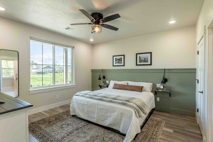 Adorable One Bedroom With Sofa Bed 125a - Hamilton, MT