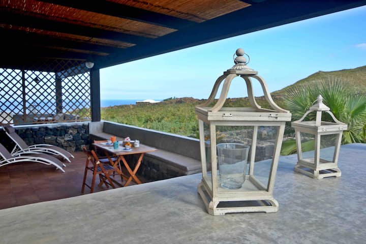 Dammuso Helios B - Pantelleria