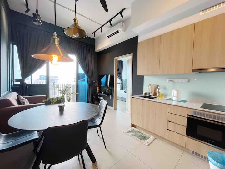 Refined 1br @Klccview Pool@colony@infinitum - Kuala Lumpur