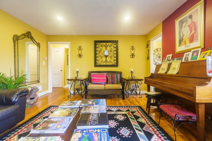 Sunny Room At Cozy Homeva Kensico Wp - White Plains, NY