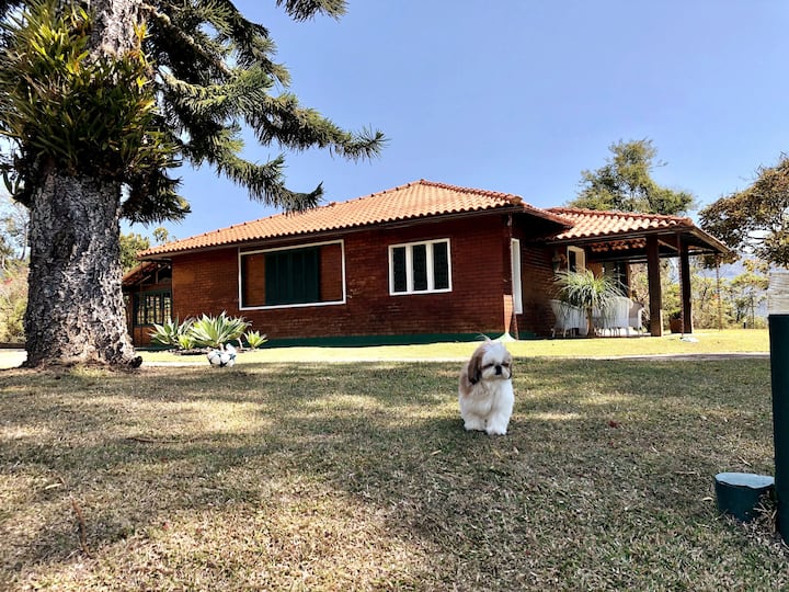 Casa Em Itaipava, Piscina, Churrasqueira E Vista - Petrópolis