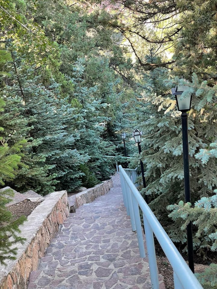 "Villa Top Mountain"
 3 Bedroom Sauna& Swim. Pool - Uzbekistan