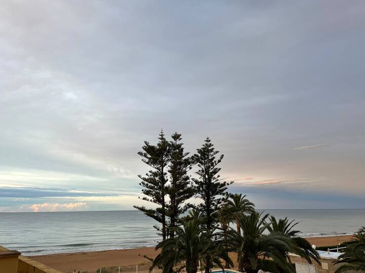 Acogedor Apartamento En Primera Línea De Playa - Ondara