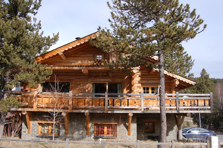 Formiguères Chalet Rondins 135m² Près Station Ski - Formiguères