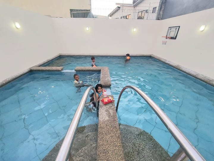 Rimagel Resort 2 Private Villa Laguna - Calamba
