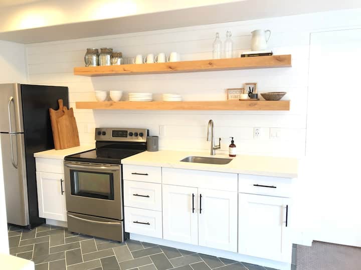 Brand New Private Basement Apartment - Alpine, UT