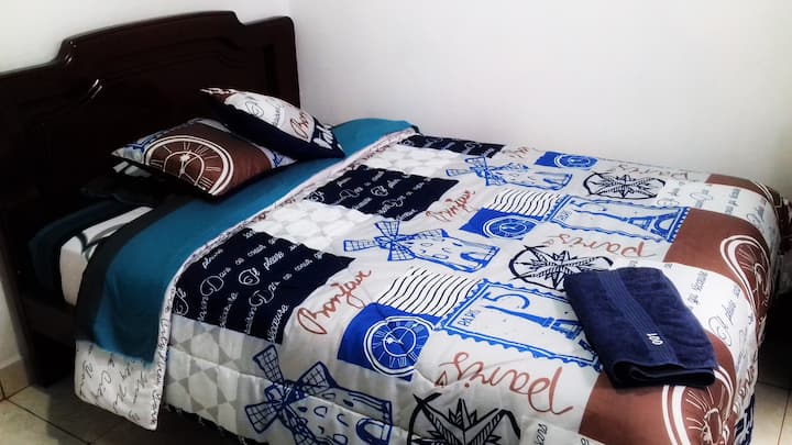 Hospedaje A Tu Alcance. Muy Cerca Del Aeropuerto. - Pifo