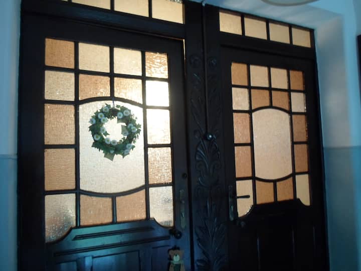 Gemütliche Wohnung In Ruhiger Lage; Nähe Zentrum - Erfurt